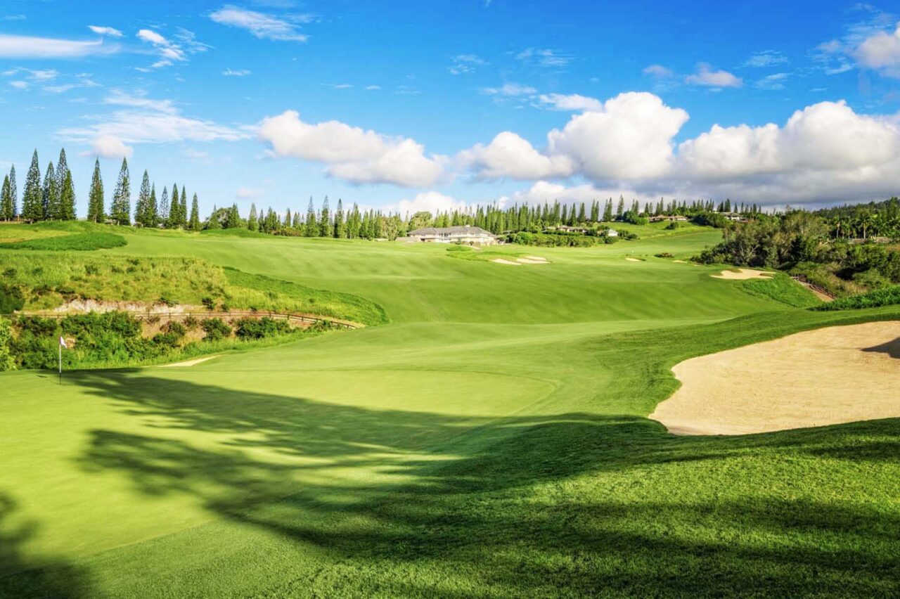 10 BEST Golf Courses Around the World - Adventure Girl