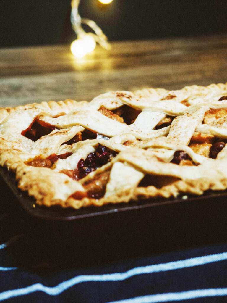 Funky Monkey Apple Pie - 14 Best Incredients for a Unique...