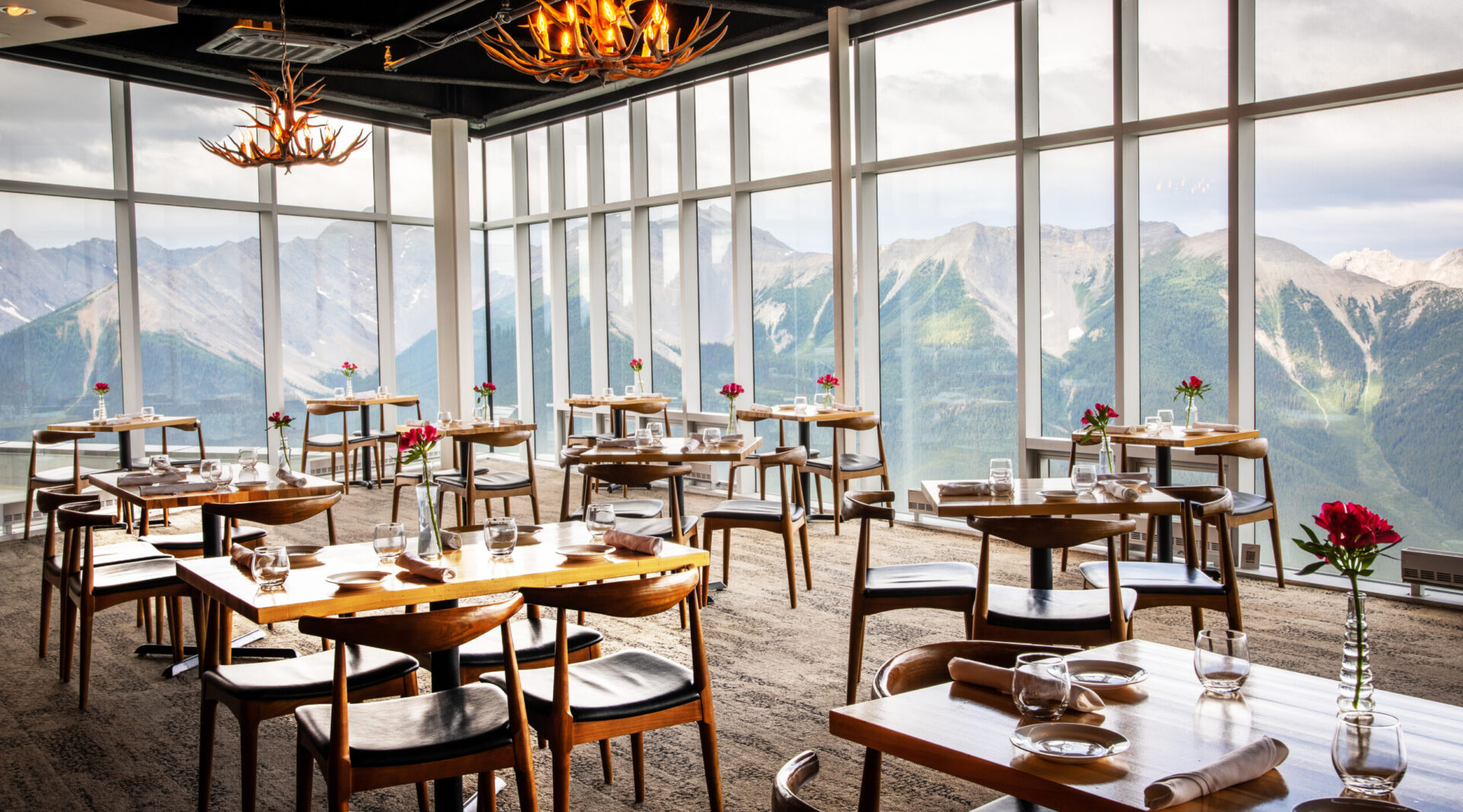 Rock the Amazing Canadian Rockies with Summertime Style - 4