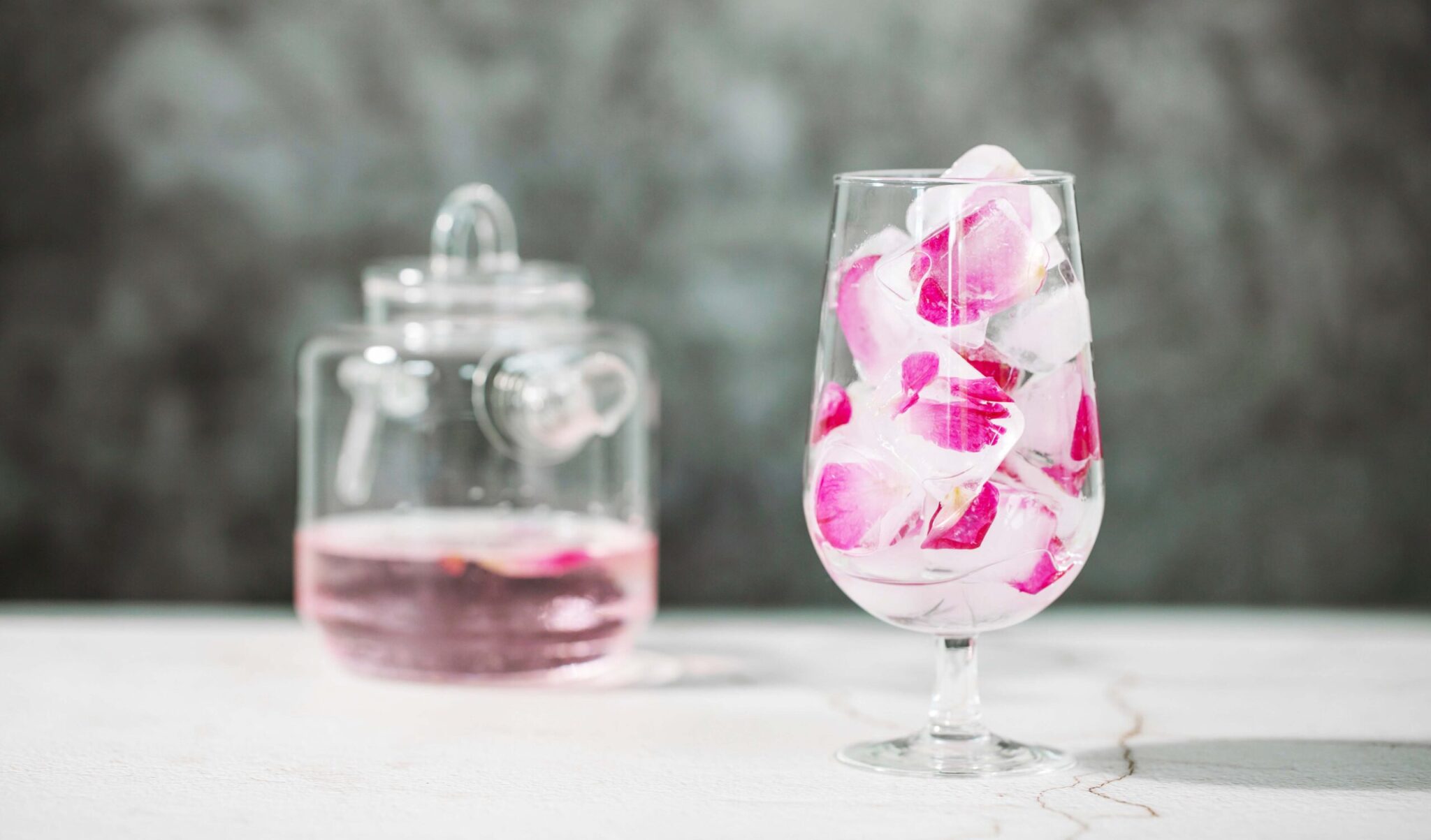 Rose Cocktail & Rose Ice Cubes: A Beautiful Floral Elixir -4
