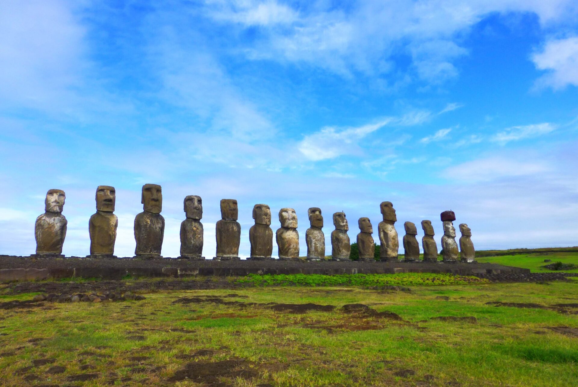 Oceania Islands Group:Natural Wonders of 12 Unique Cultures