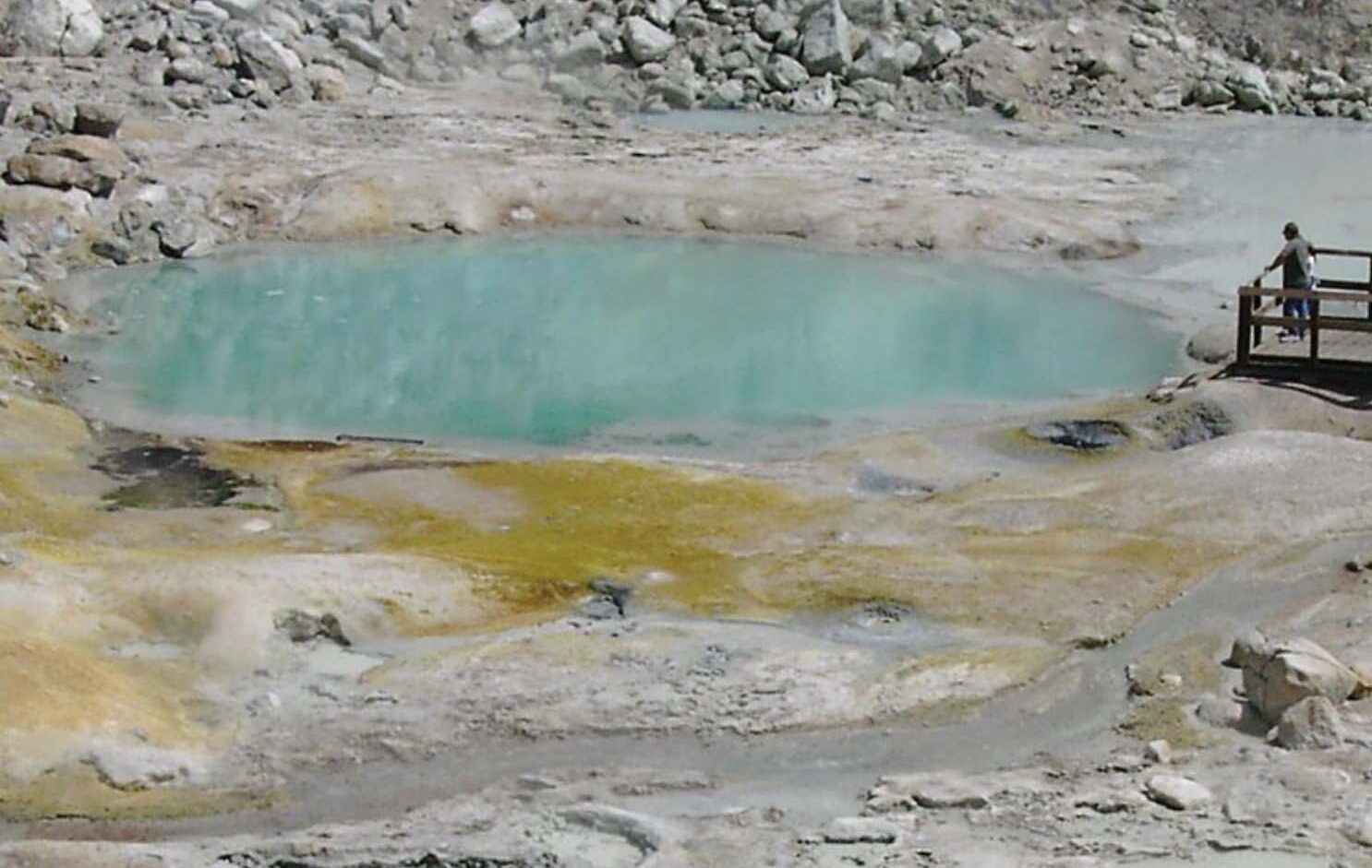 Geothermal Destinations: Unveiling Earth's 20 Best and Hot