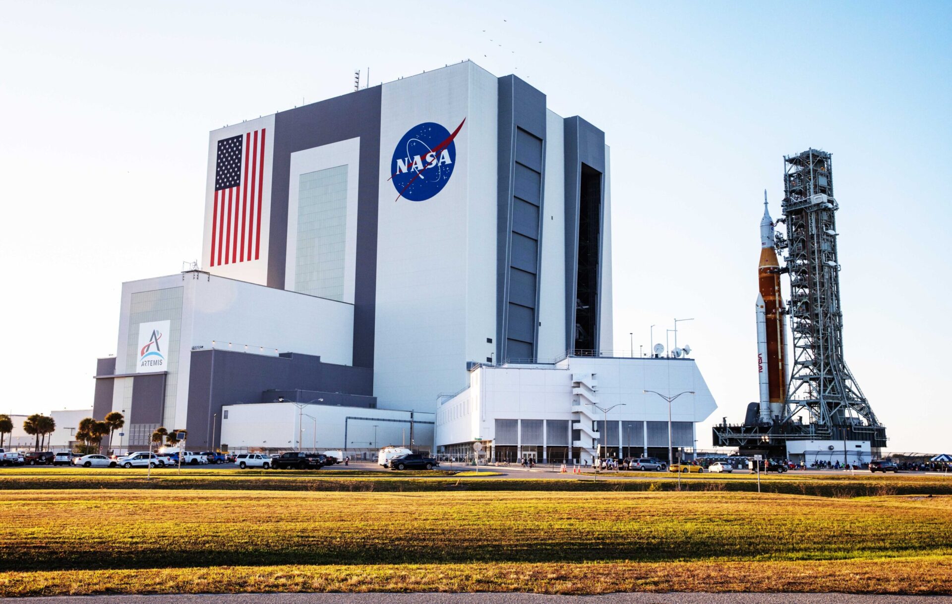 Space Museums: Discover America's Top Cosmic Odys... 8 Great