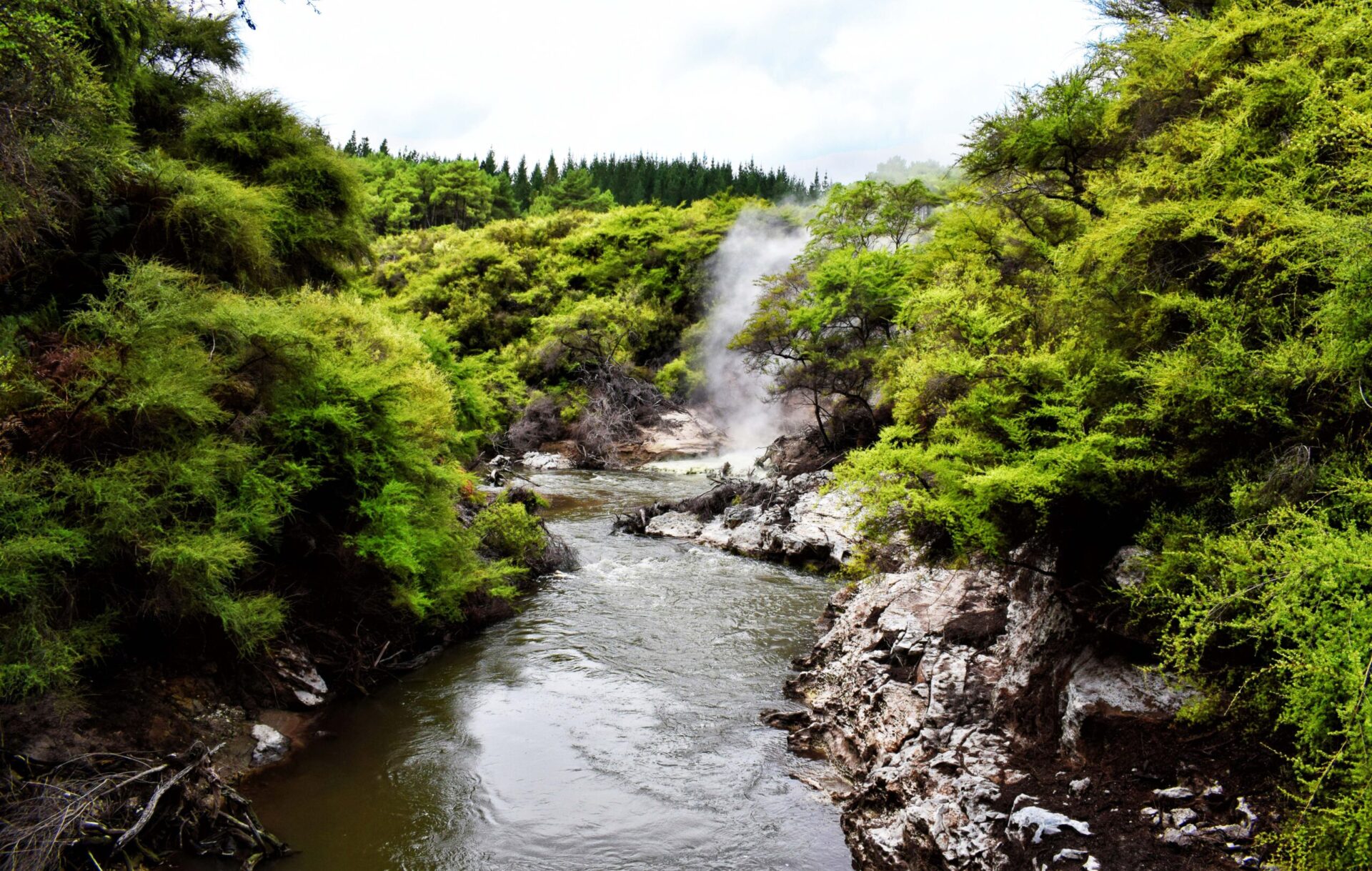Geothermal Destinations: Unveiling Earth's 20 Best and Hot