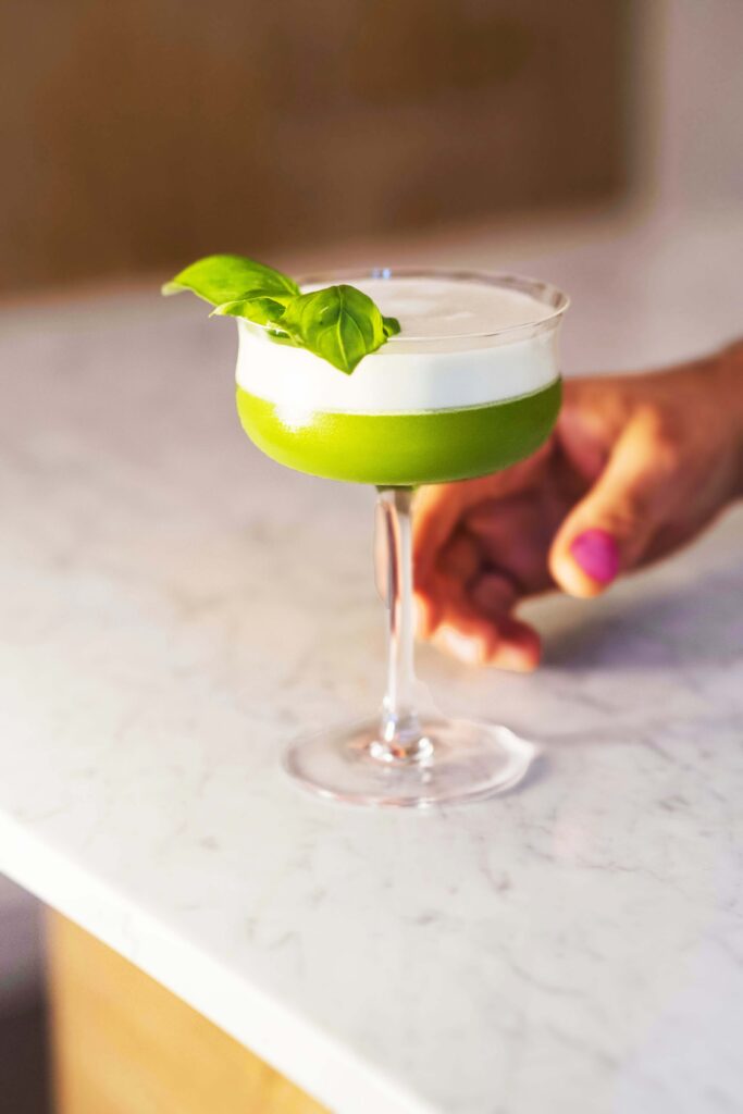 Green Flash Cocktail Crowned with a Cloud Topper : 5 Great